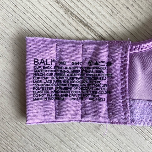 Bali | Intimates & Sleepwear | Nwot Bali Padded Underwire Smoothing ...